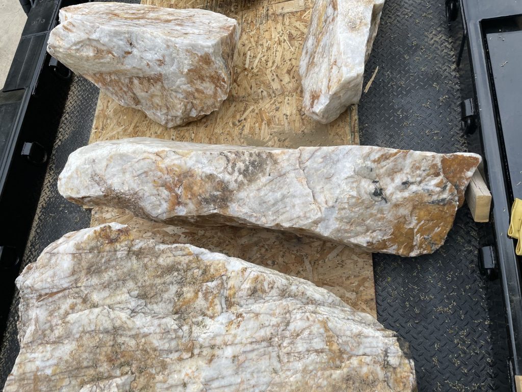 Gallery - Quartz Boulders